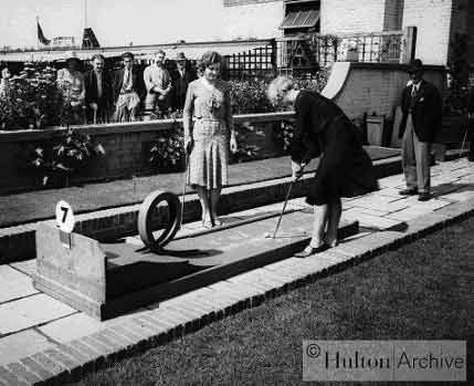 EarthCurrent: The History of Miniature Golf